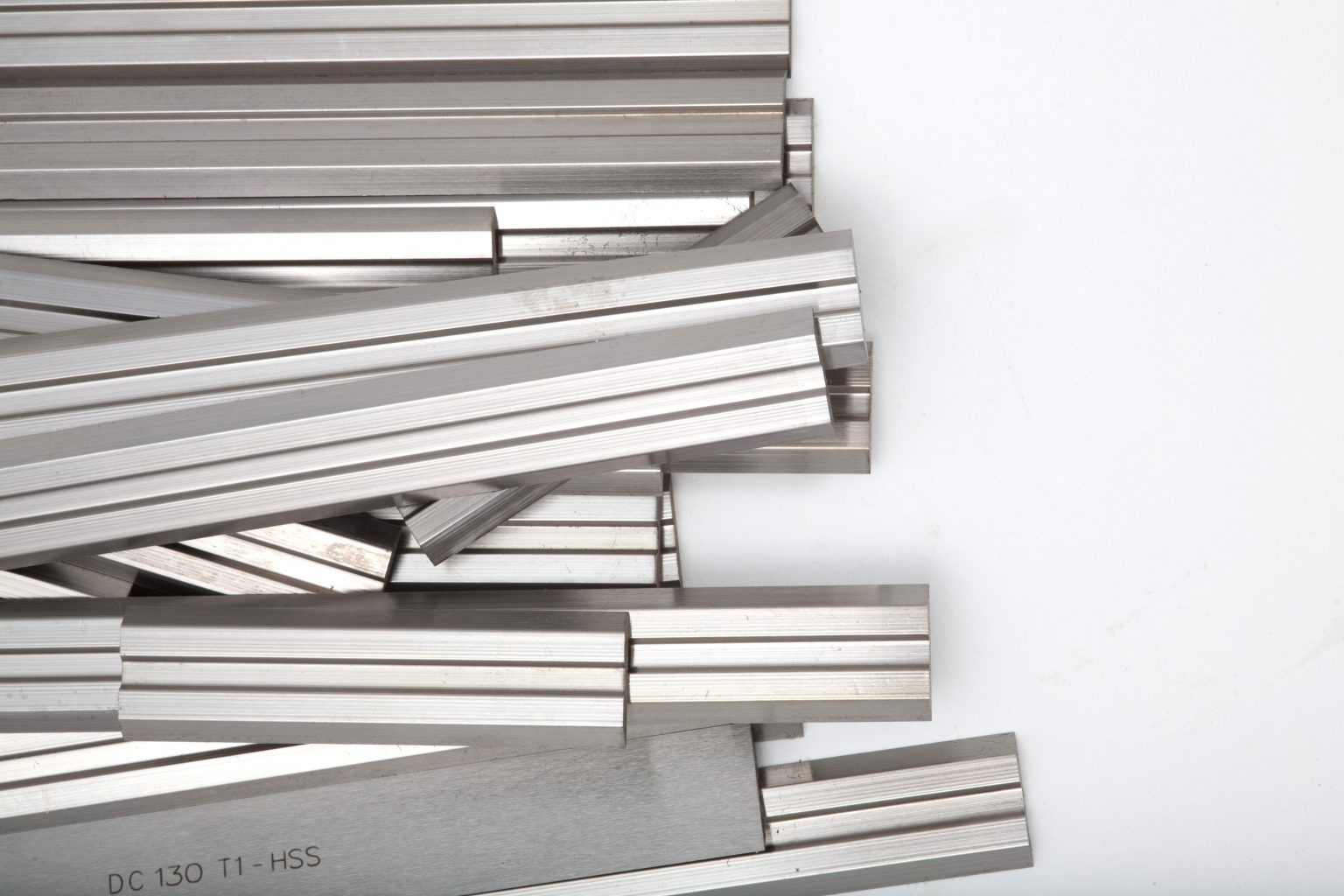 HSS and Carbide Centrolock Knives - Tooltec